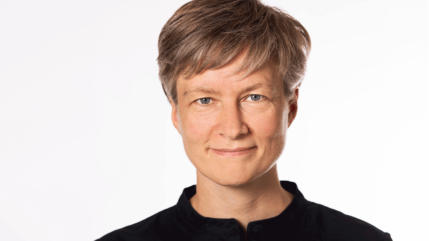 Uniformsautomaten, del 3 – en hverdag med uniformsautomat, bukser, der ...