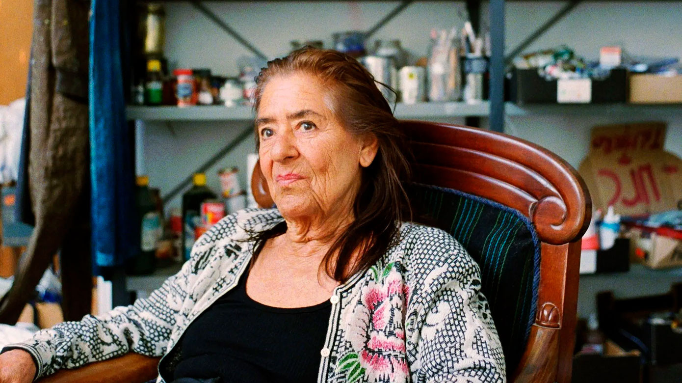 Ursula leger med ilden | Ugeskriftet.dk