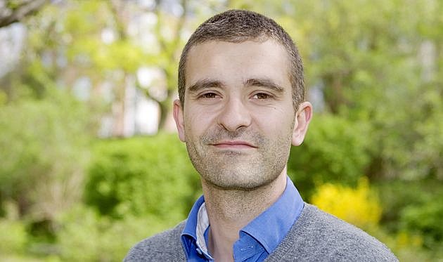 Flere speciallæger i almen praksis – og på sygehusene | Ugeskriftet.dk