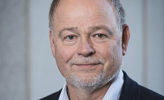 Vagtskifte i Lægernes Pension | Ugeskriftet.dk