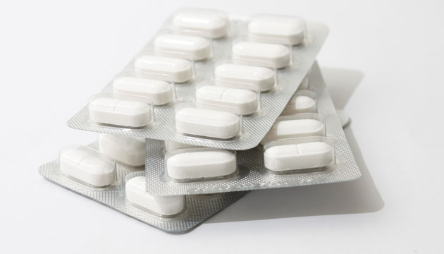 Behandling af hypertension med en kombinationstablet indeholdende lave ...